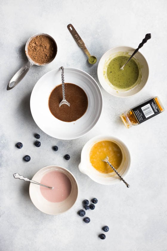 How to Make Natural Food Dye for Icing - Fooduzzi