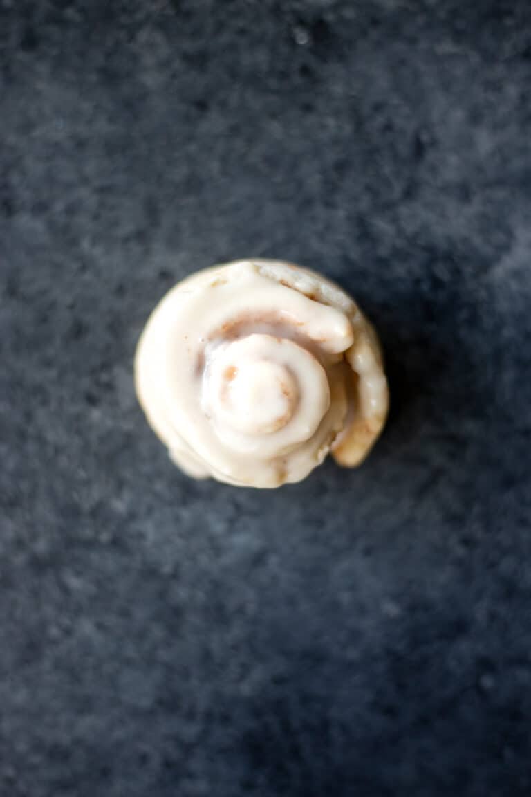 Vegan Cinnamon Roll for One (A Recipe for a Single Cinnamon Roll ...