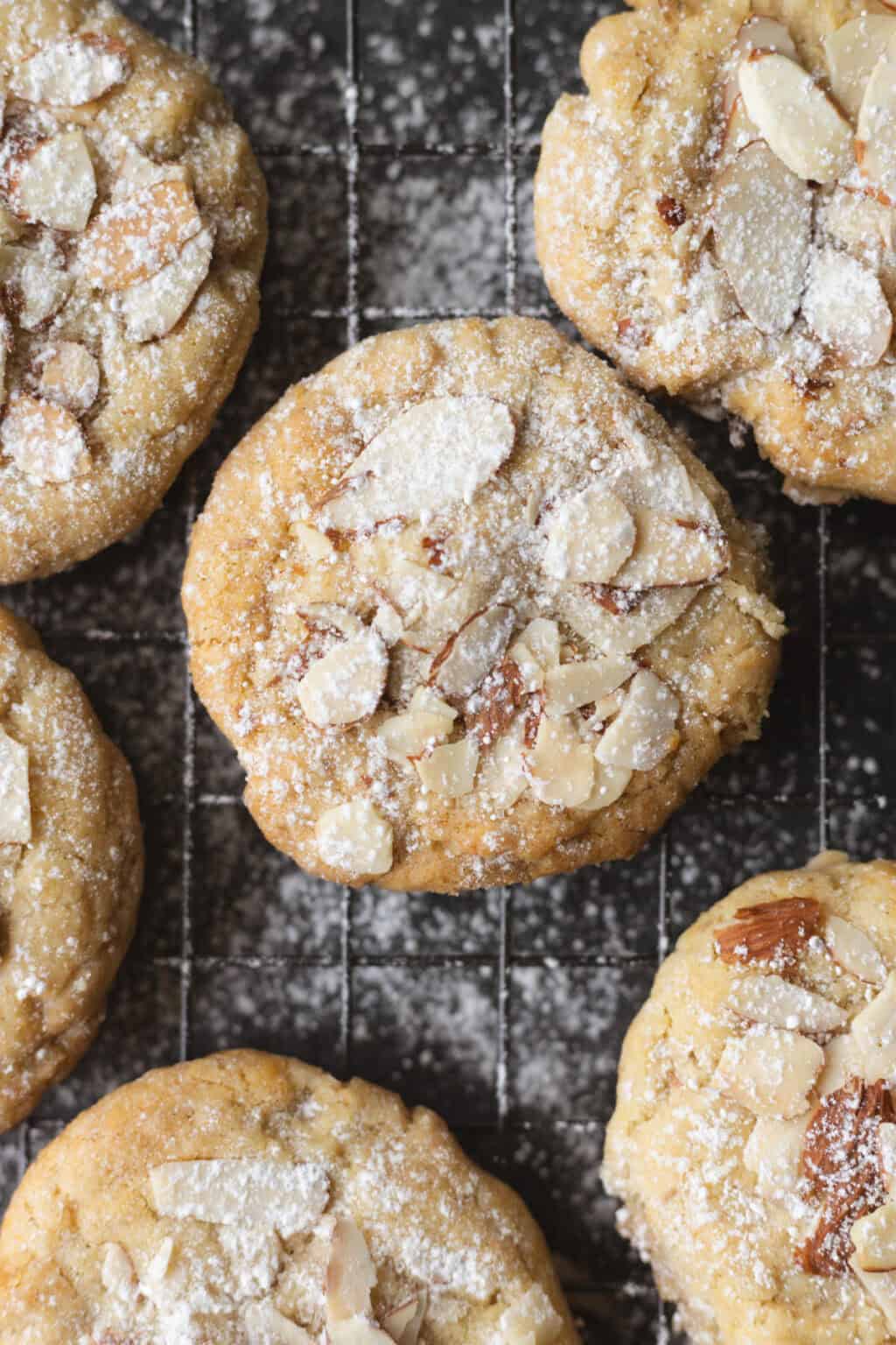 Almond Croissant Cookies - Fooduzzi